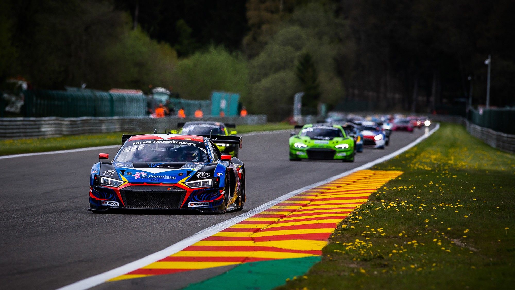 Plus de 50 voitures, dont 18 GT3, au départ des 12 Heures de Spa