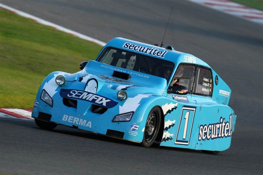 24H24' 2CV : Licops-Licops-Bertho font triompher JMCE Racing