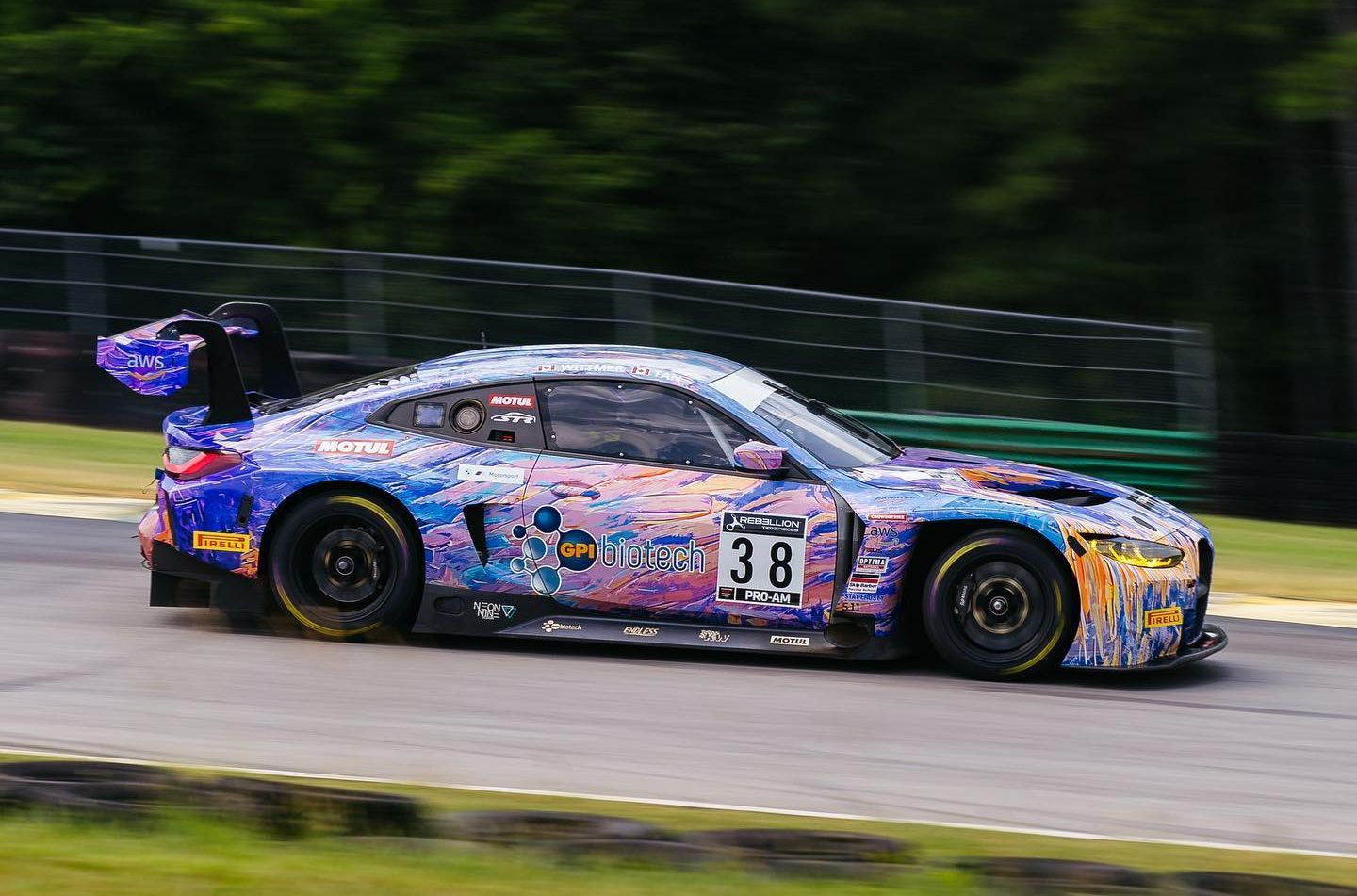 24 H. Spa : la BMW M4 GT3 ST Racing affiche désormais complet