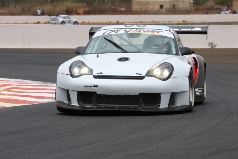 6 Heures de Dakar : nouvelle victoire de la Porsche de Gérard de Ville ...