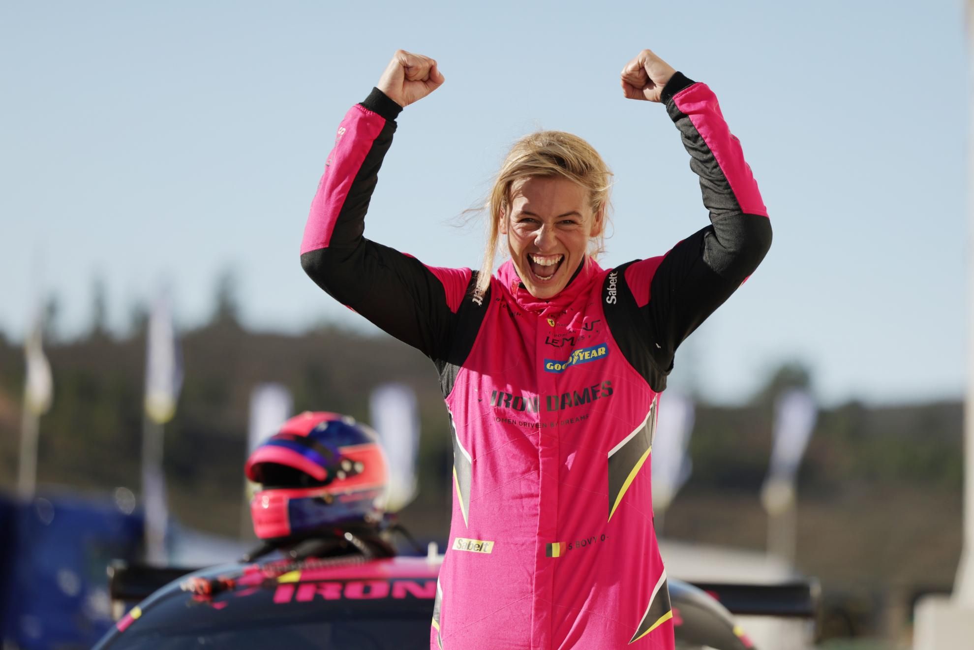 ELMS : Sarah Bovy claque la pole en GTE à Portimao