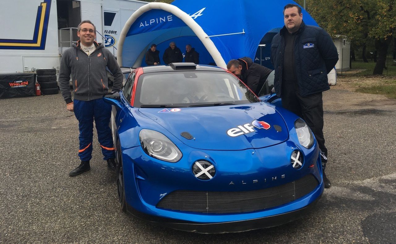 Une Alpine A110 RGT en voiture #0 au Rallye de Wallonie