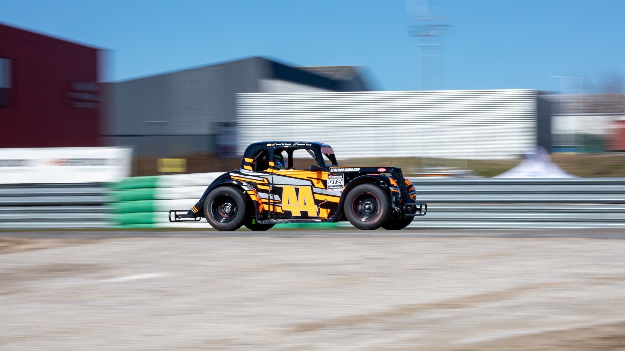 David De Saeger pour une pige en Legends Cars Cup à Pau Ville