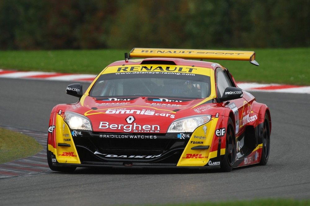 Dutch Supercar Challenge : la Mégane Delahaye Racing dans le top 10