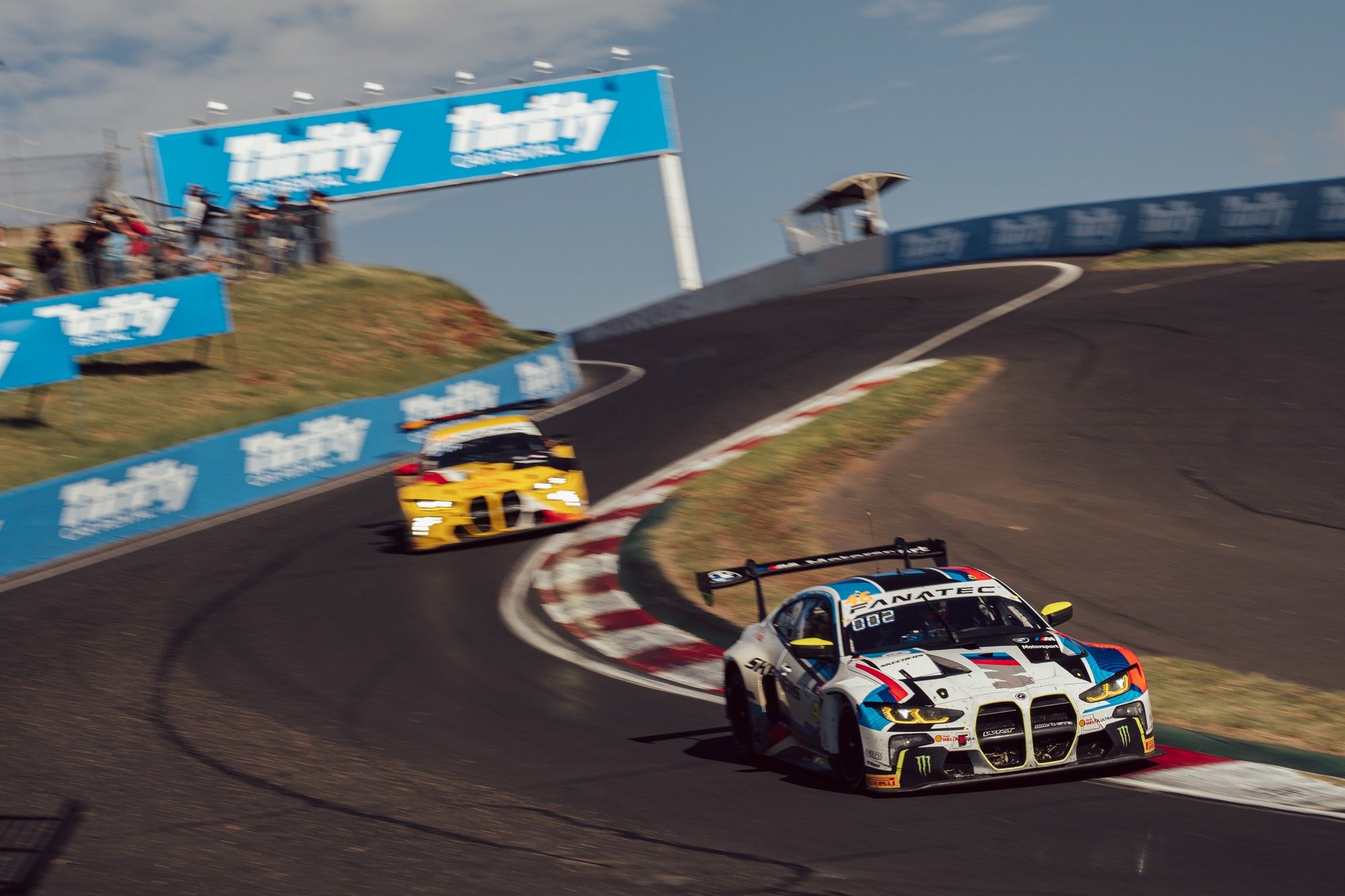 12 H. Bathurst : cette fois, les choses n'ont pas tourné dans le sens ...